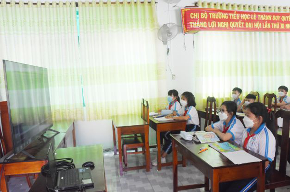 Lớp nhiều F0, các trường chật vật bố trí lịch học - Báo Bà Rịa - Vũng Tàu điện tử