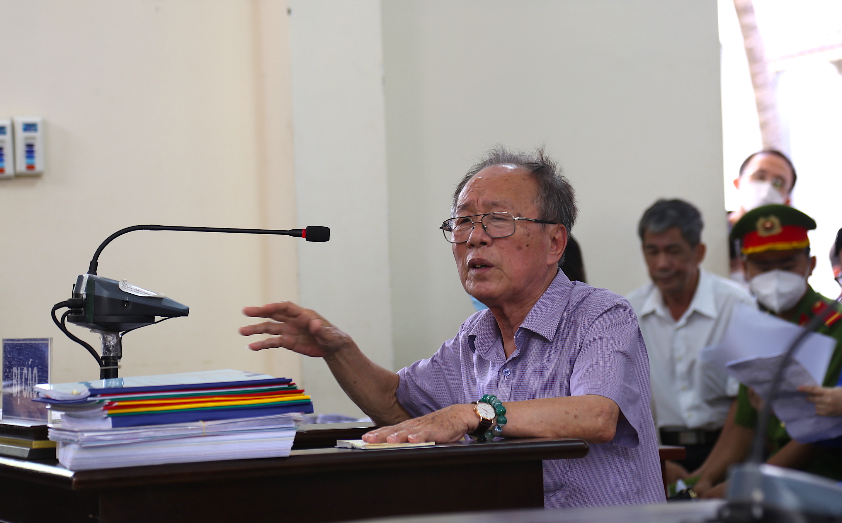 Bị cáo Hoàng Huy Hiển muốn huy động con cháu giải quyết - Báo Bà Rịa - Vũng Tàu điện tử