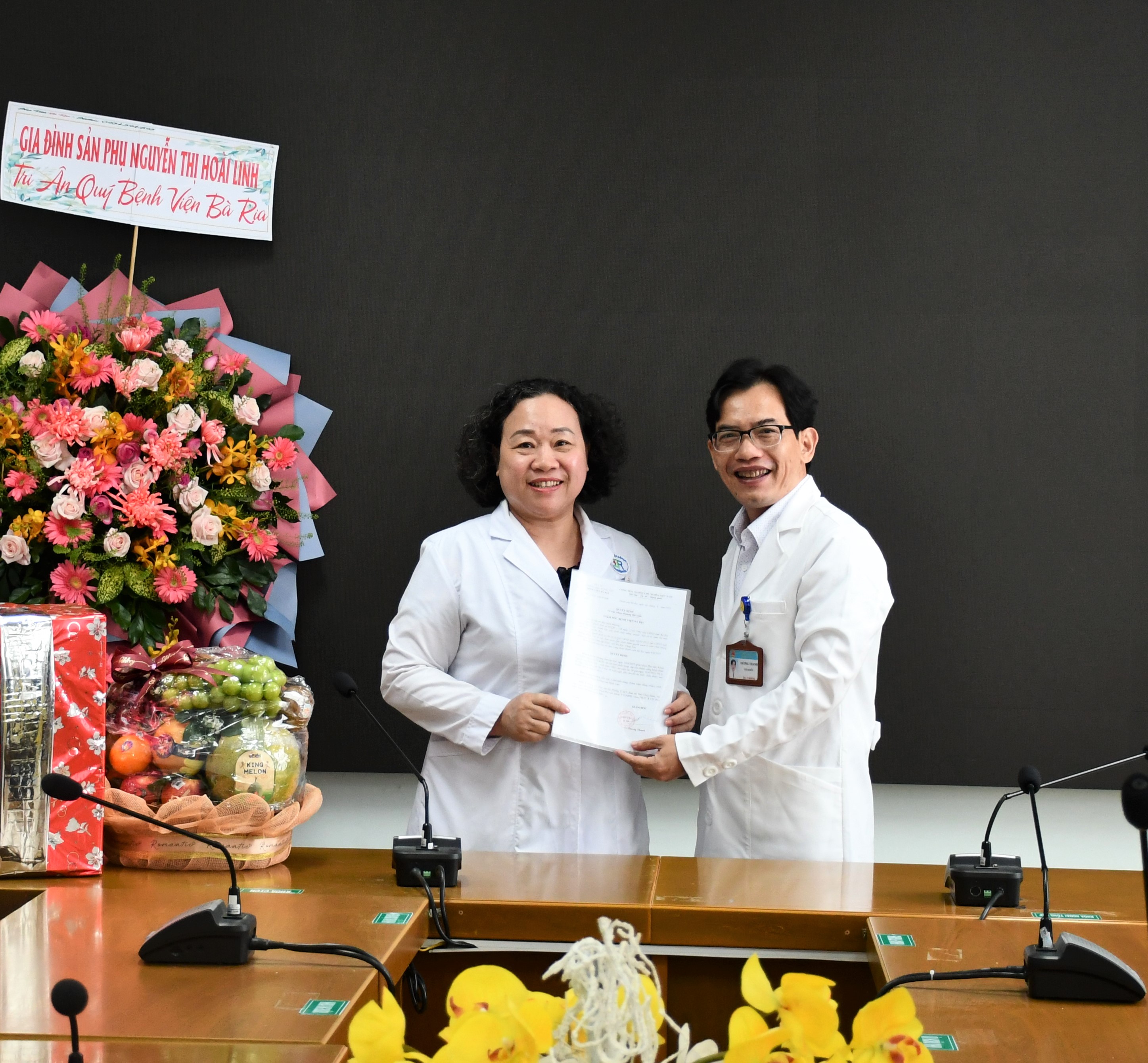 Tin T Ng H P Ng Y B O B R A V Ng T U I N T